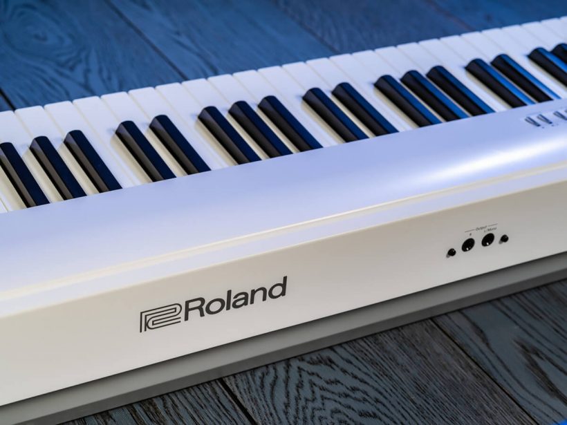 Roland FP-30X Review: Great piano with a few shortcomings