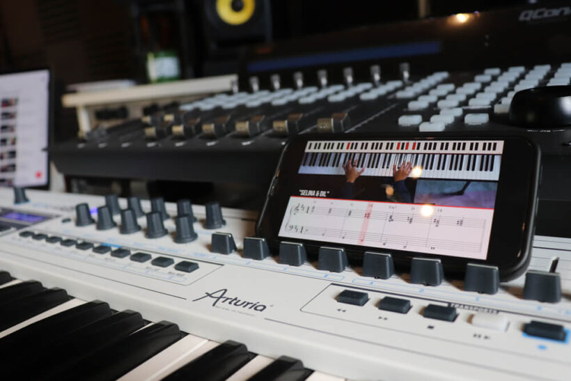 The 4 best online piano lesson apps and platforms in 2025